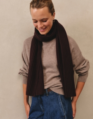 Cashmere Ribbed Scarf | Valentine's Day Gifts | The White Company UK