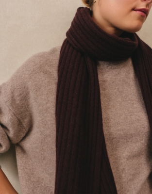 Cashmere Ribbed Scarf | Valentine's Day Gifts | The White Company UK